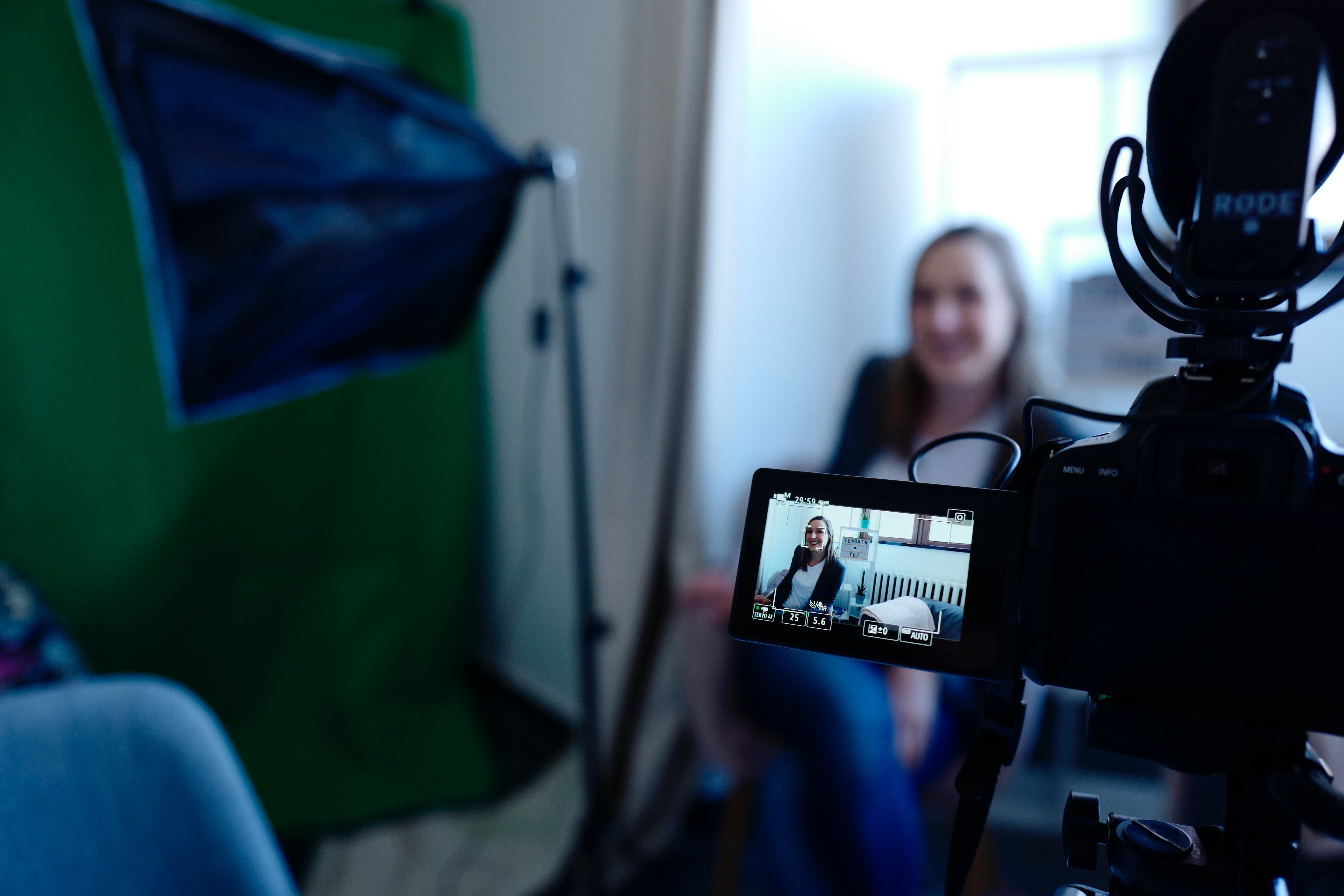 Higher Ed Marketing Videos that Deliver: 8 Types with Examples | OHO ...